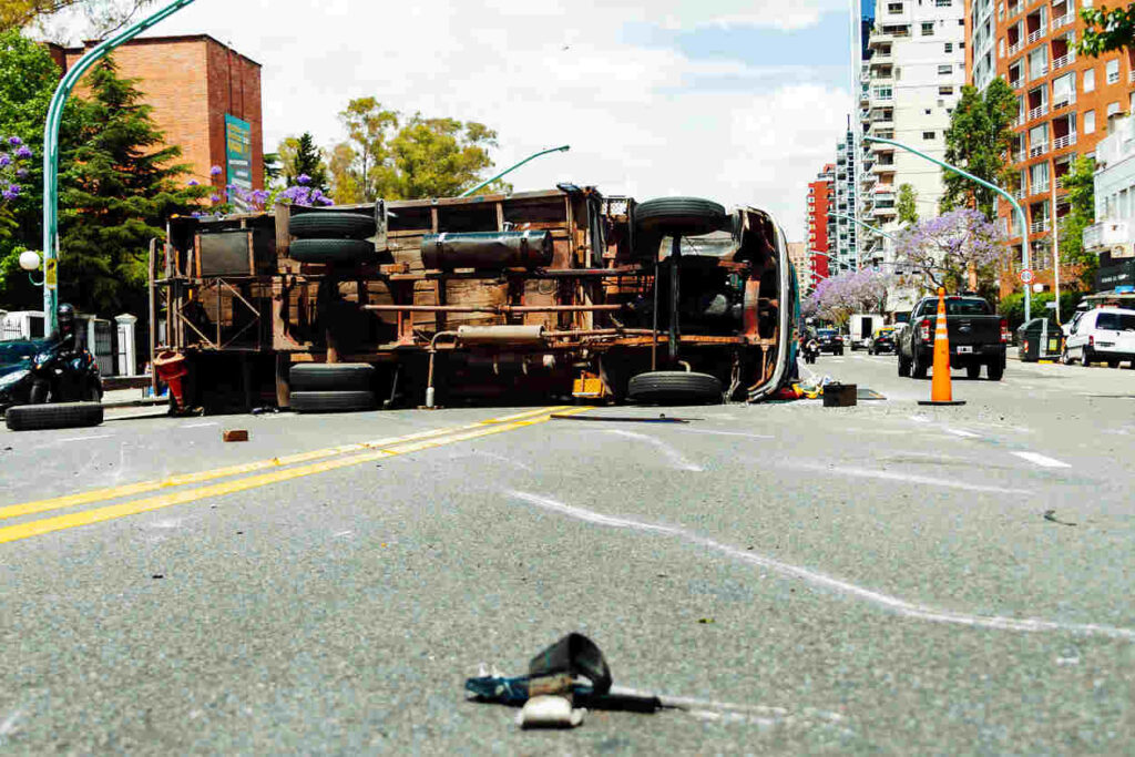 Wide Turn Truck Accident Attorney Denver | Genco Injury Lawyers